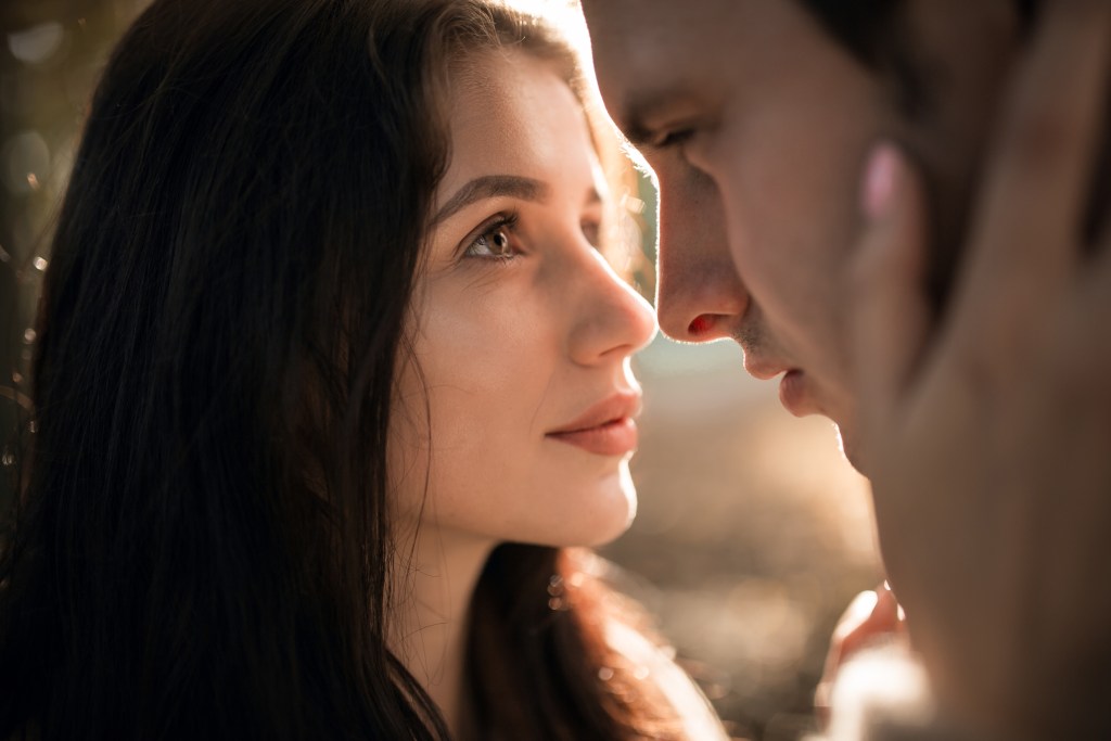 Soul Gazing: Can Staring into Their Eyes Spark an Eternal Bond ...